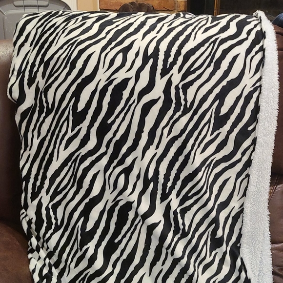 Bedding | Zebra Print Blanket | Poshmark